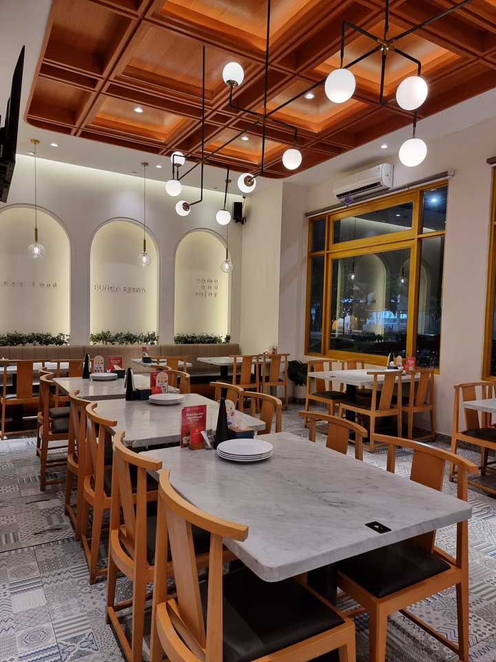 Bunga Pepaya – – Restoran Manado